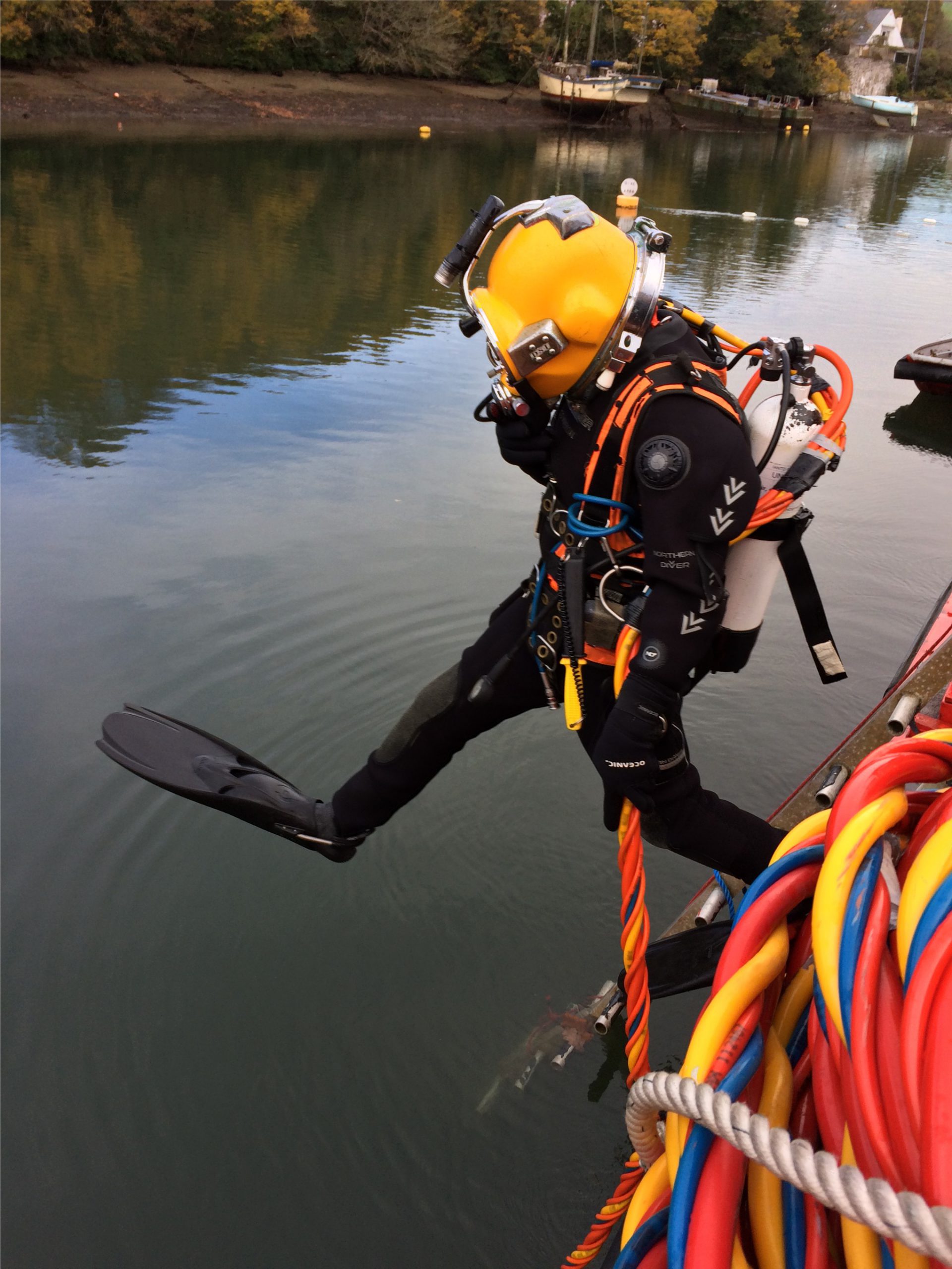 Sona Underwater Dive Technology